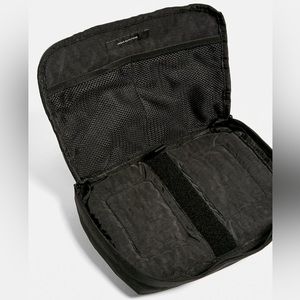 Urban Outfitters | Bags | New Urban Outfitters Chest Rig Utility Pack ...